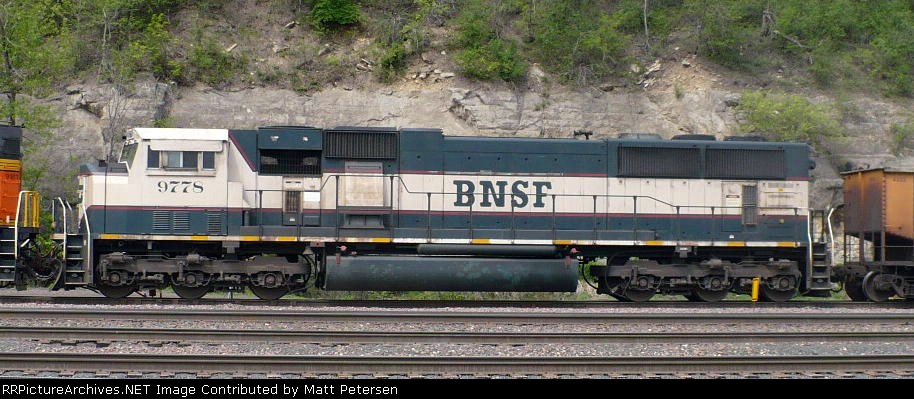 BNSF 9778